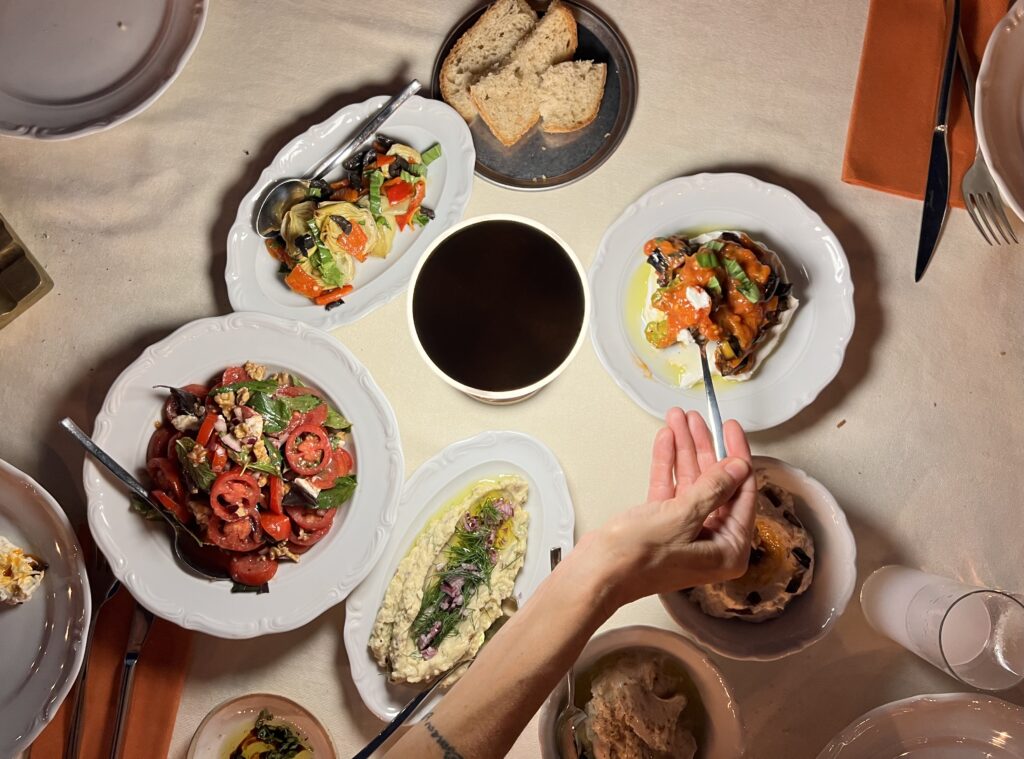 Top 10 Turkish Tavern Restaurants in Istanbul I GRABLOCALS