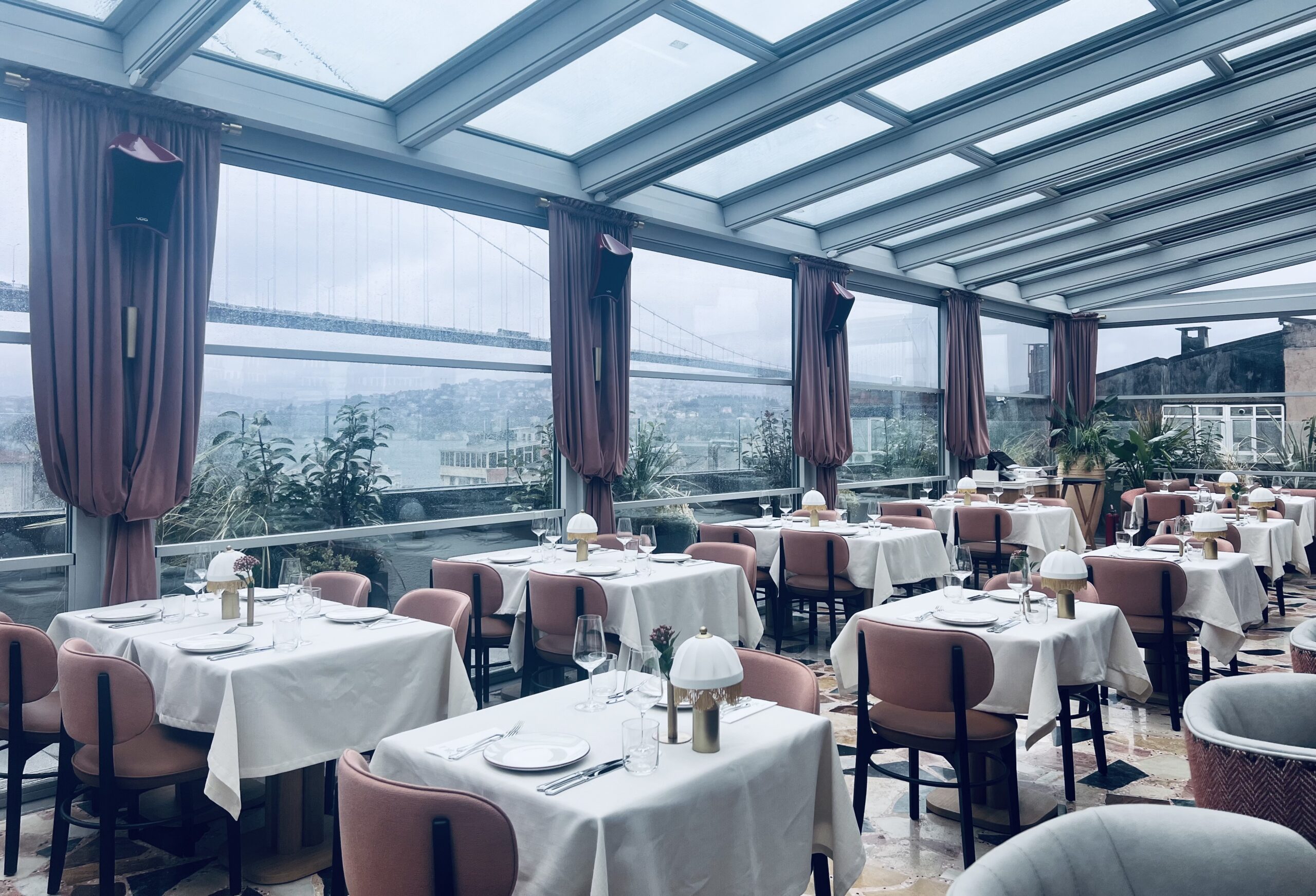 Nite İstanbul I GRABLOCALS